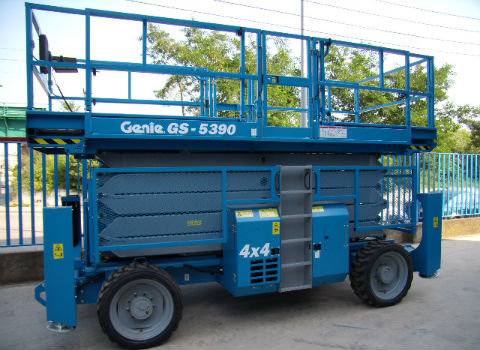 Xe nâng người Genie GS 5390 - Dạng cắt kéo- chiều cao làm việc 18m